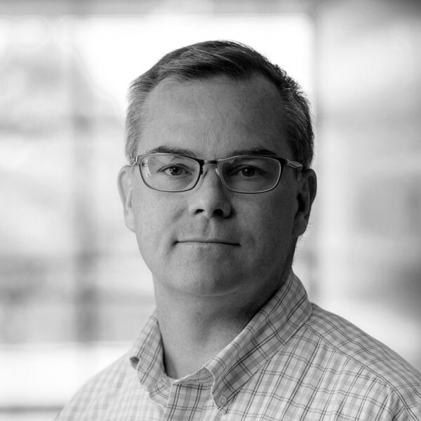 Experts - Defense Priorities